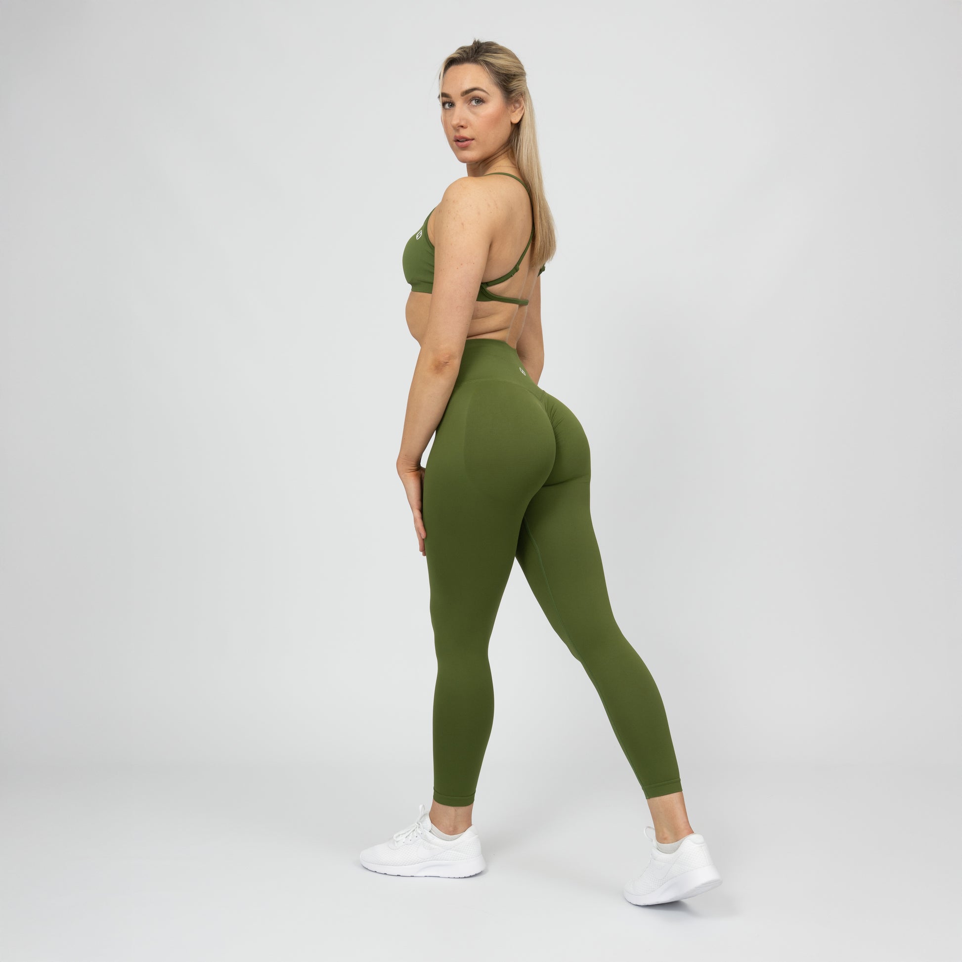 HYBRYD - Capella Collection